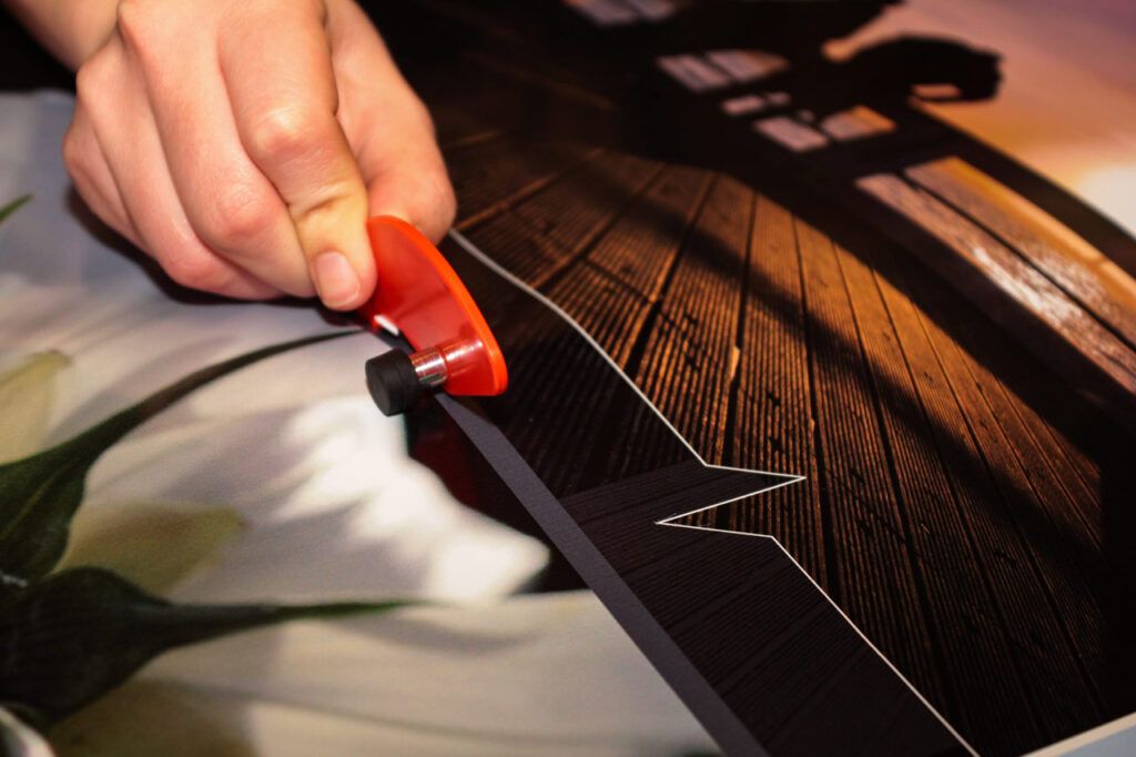 TinnyCut Mag - Cortador de vinilo con imán de sujeción - YelloTools Chile